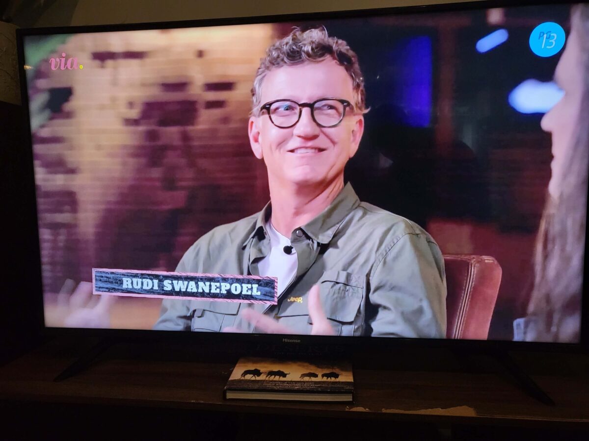 Jeep Apparel sponsors DStv presenters - Bounty Brands